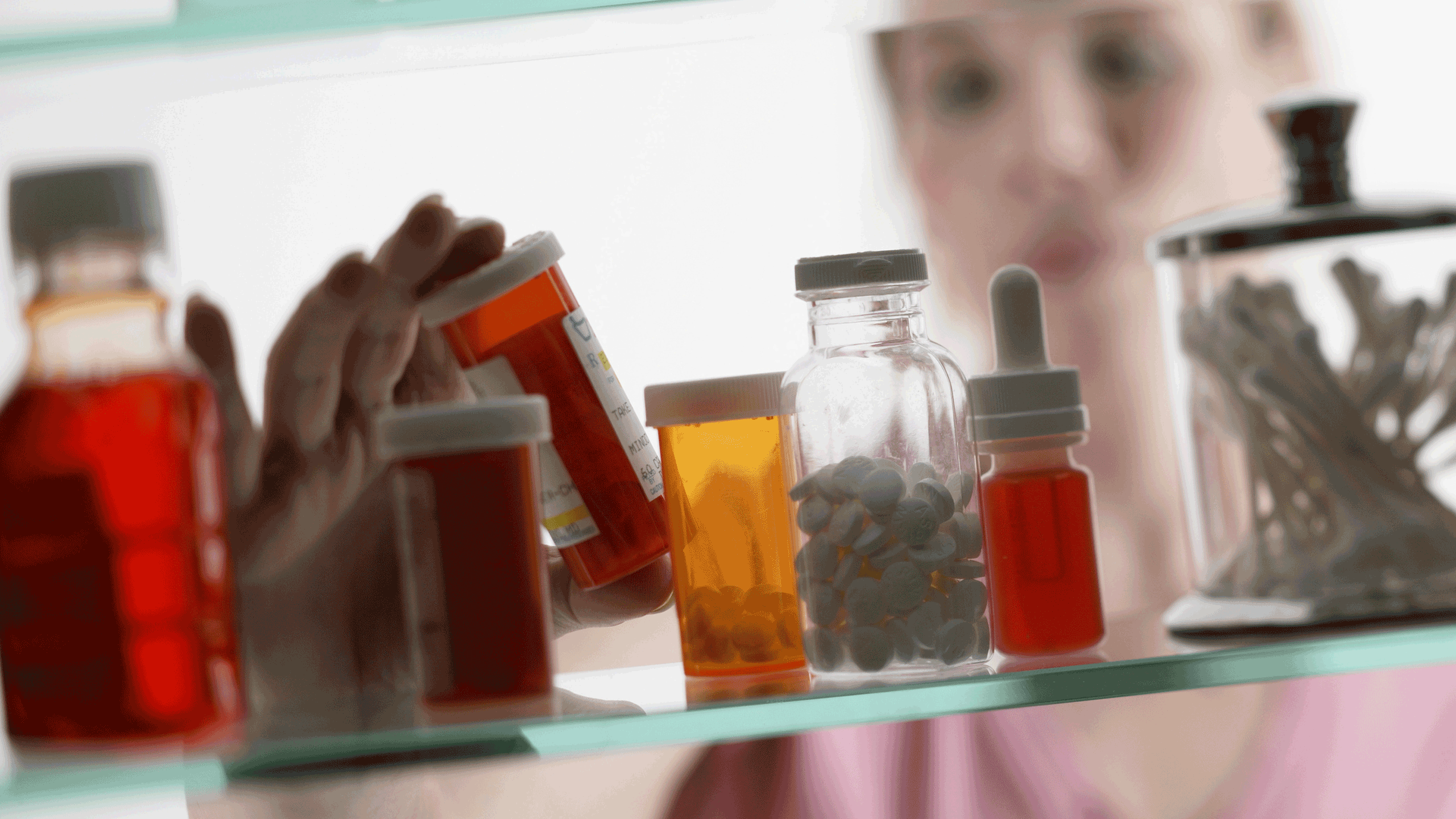 How to safeguard & properly dispose of medications in your home ...
